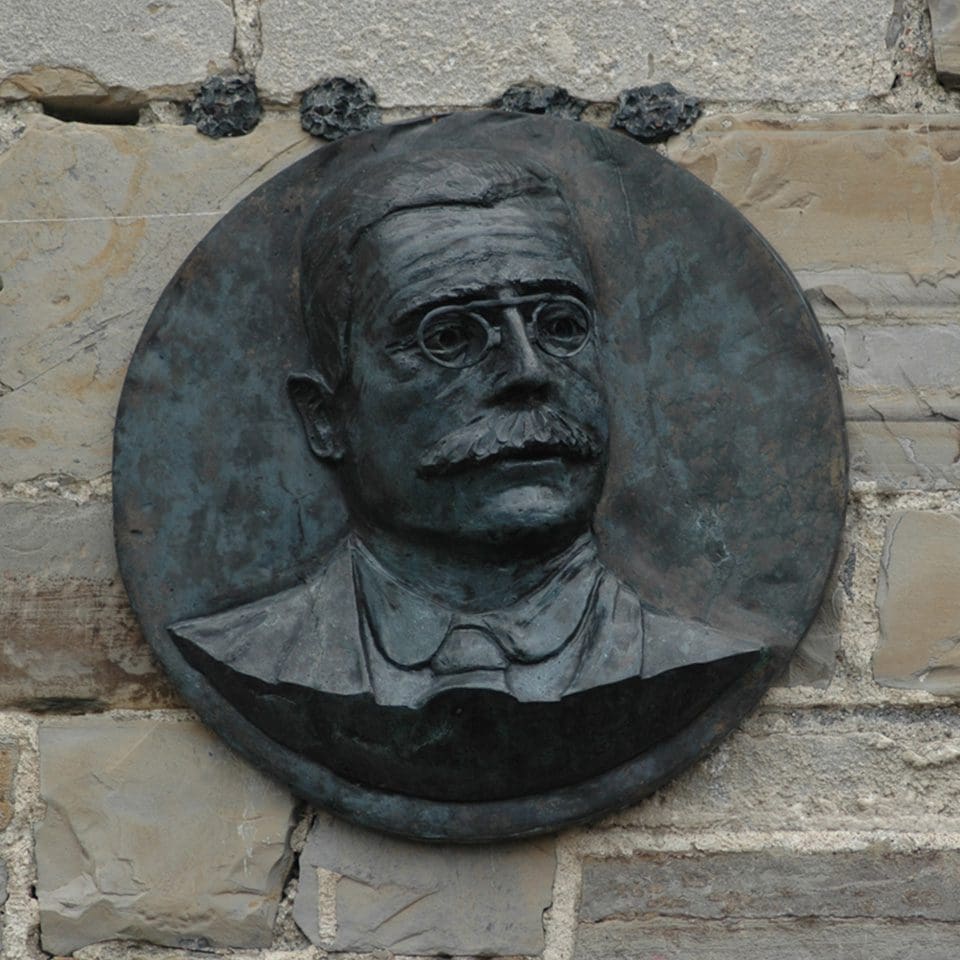 Arthur Griffith | Sculptor Michael Keane | mckeanesculptor.ie